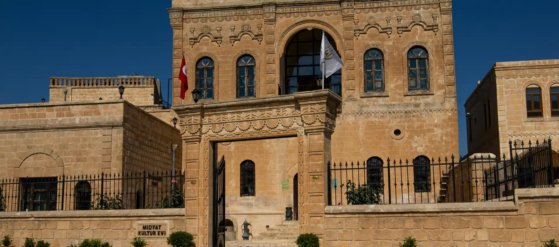 Midyat'ta Gezilecek Yerler: 10 Muhteşem Öneri